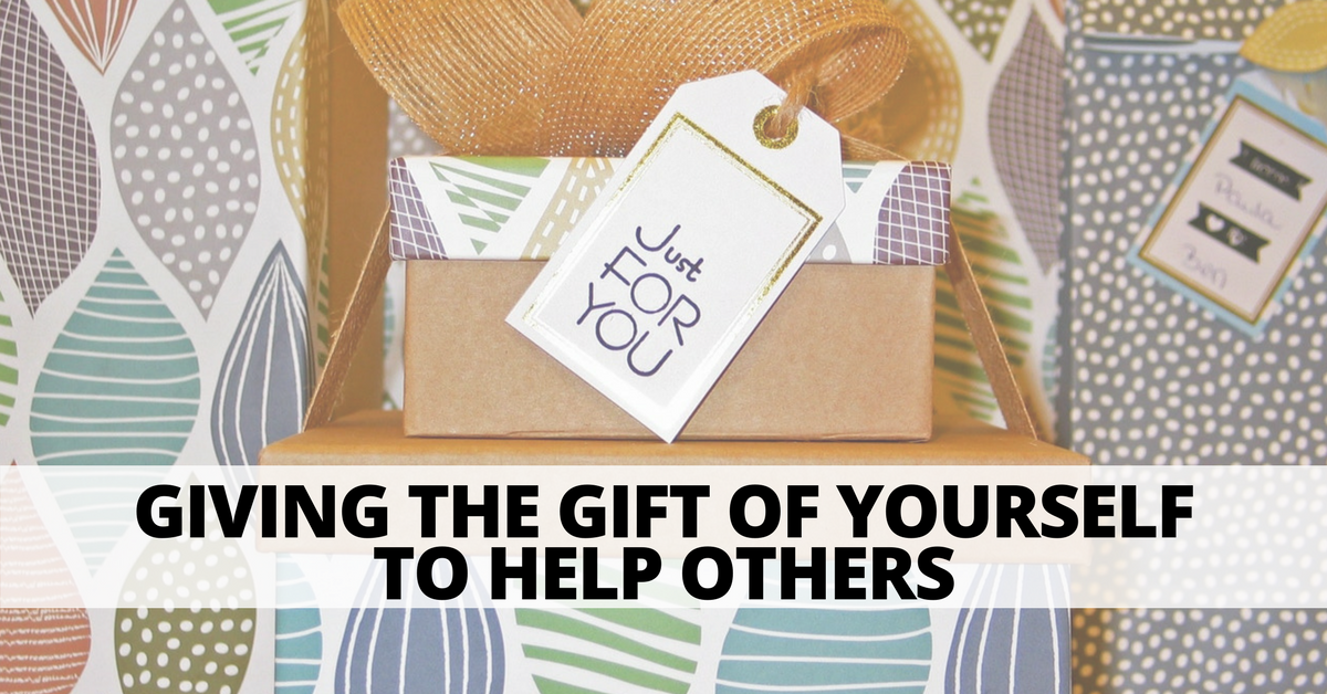 Giving the Gift of Yourself to Help Others | Military Spouse